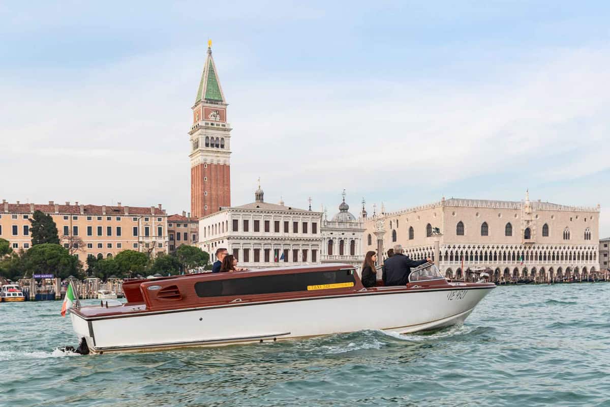 Da / Per Aeroporti - Venice Water Limousine